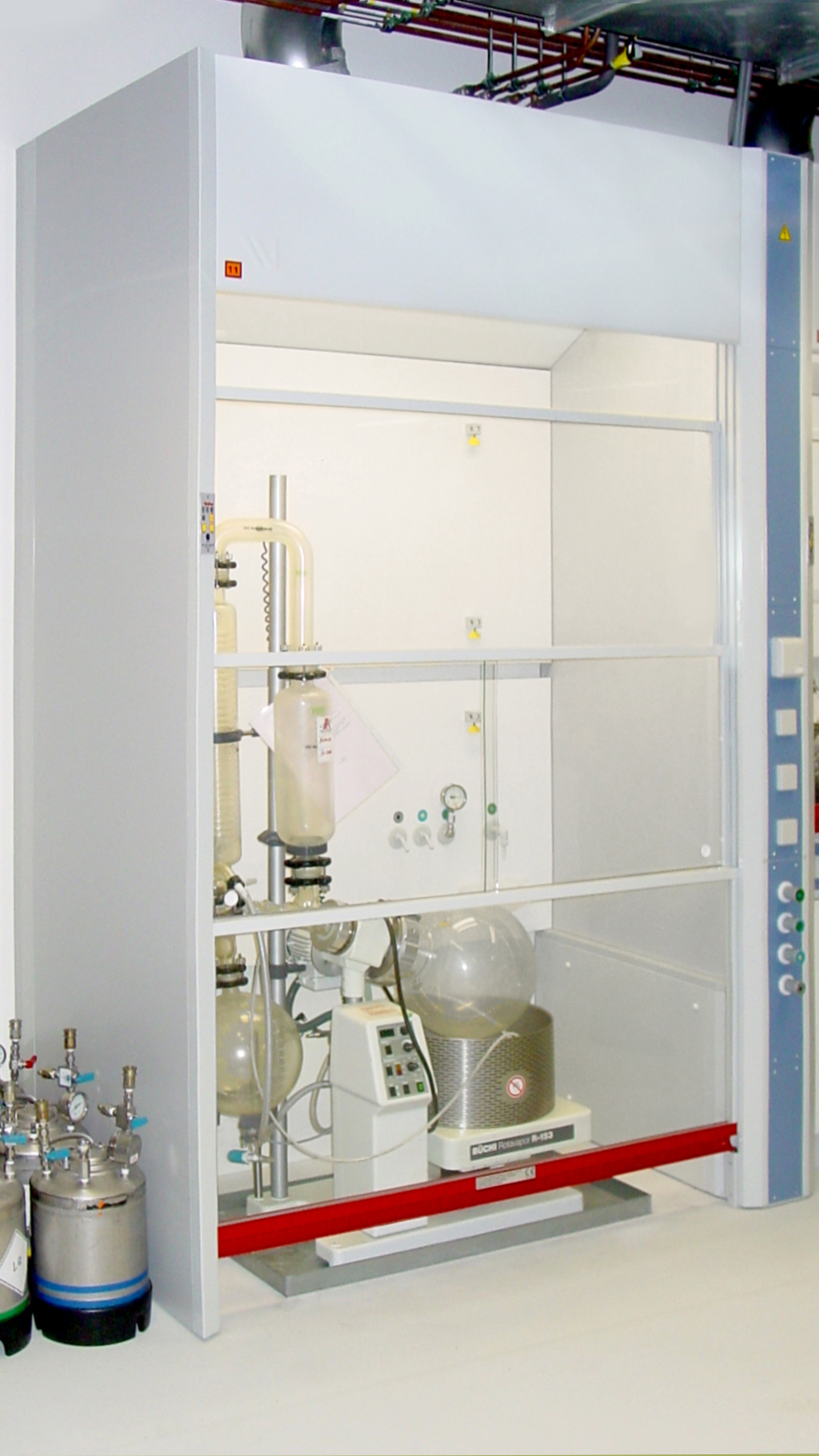 Drive-in zuurkast - VOS meubilair